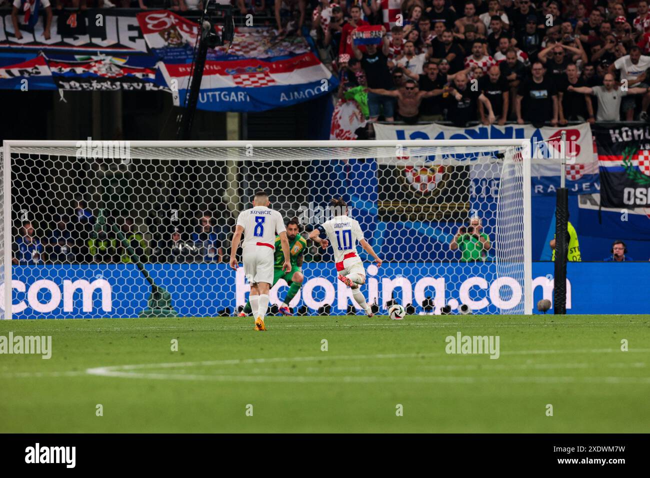 Luka Modric of Croatia and Gianluigi Donnarumma of Italy during UEFA ...