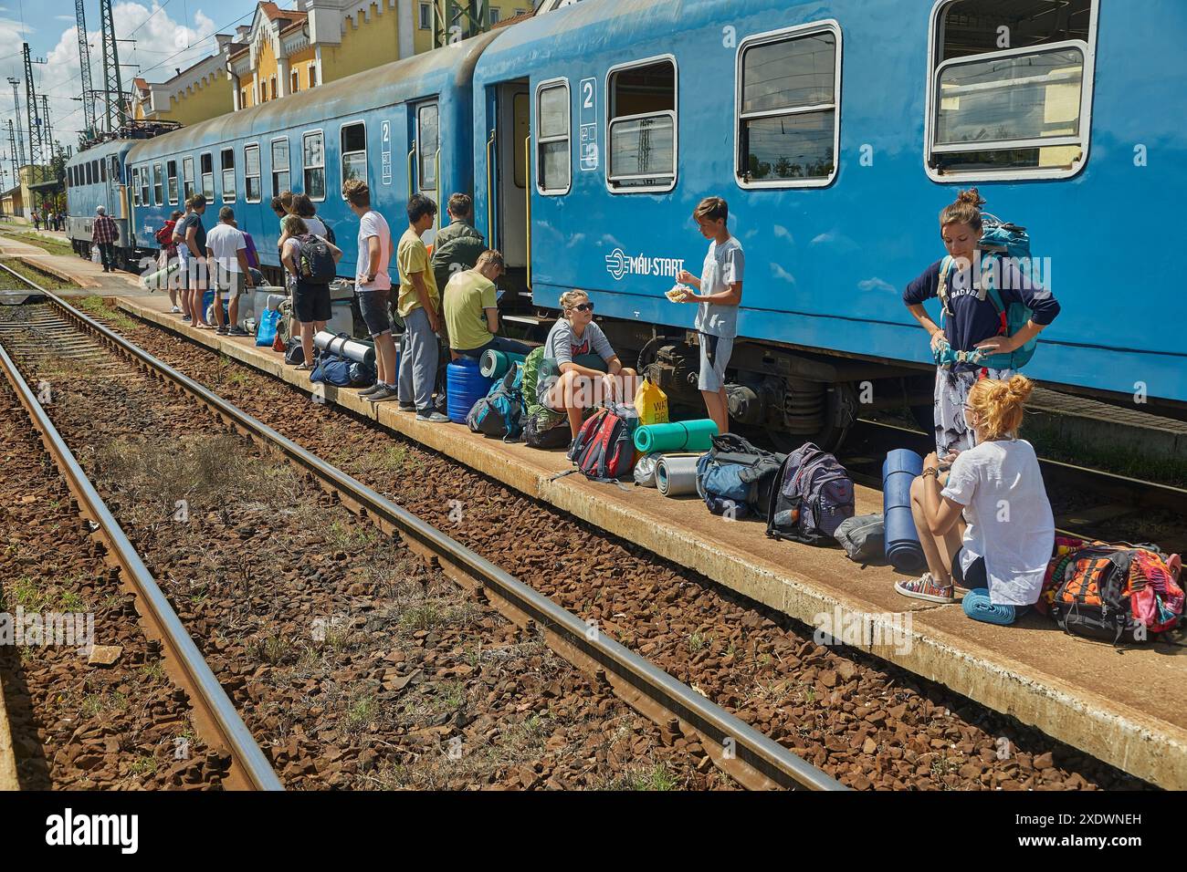 Student students summer camp hi-res stock photography and images - Alamy