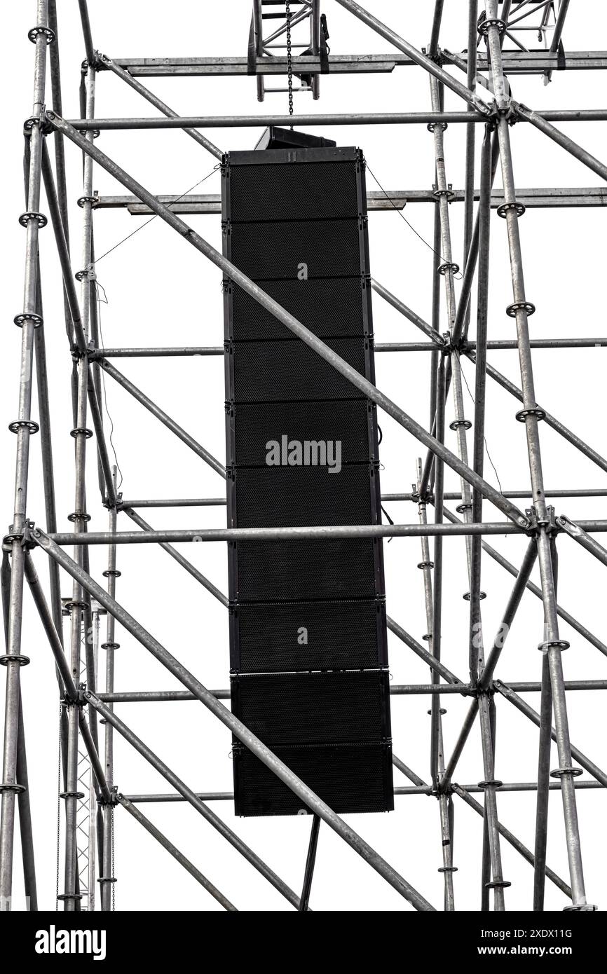 Speaker panels that are hung with the metal frame in the concert, sound ...