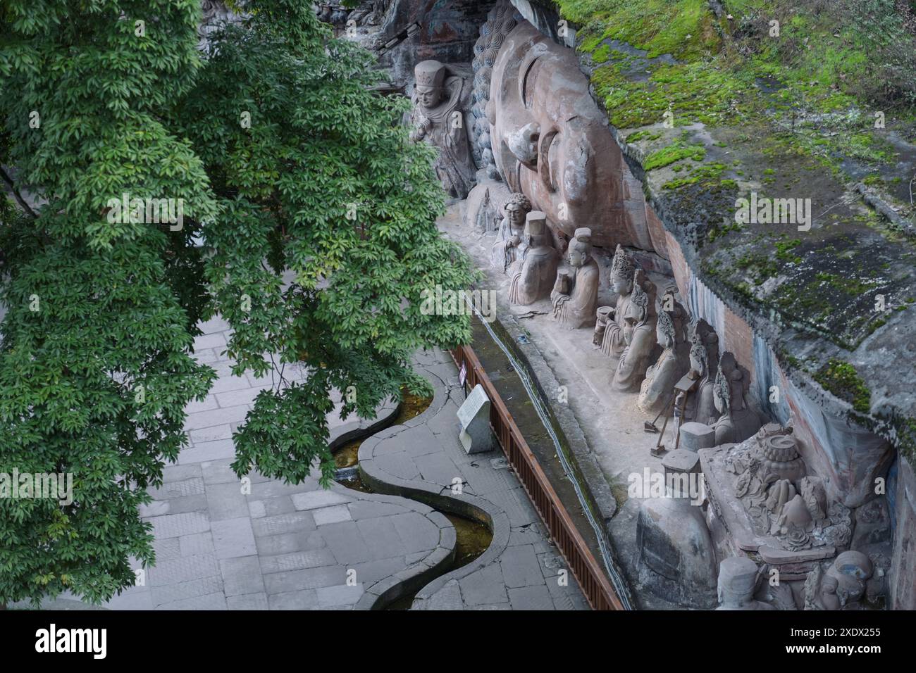 Traditional architecture chongqing china hi-res stock photography and ...