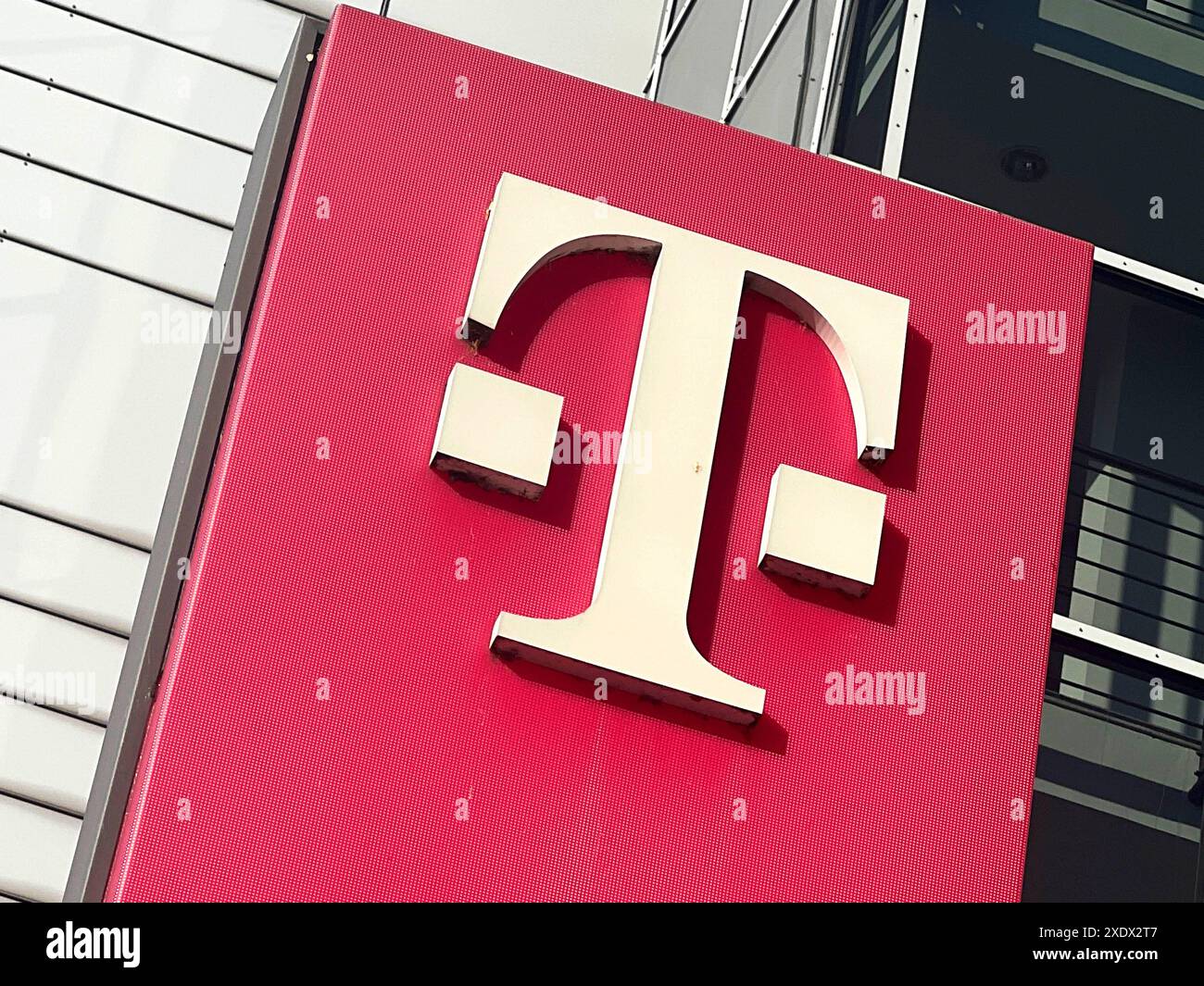 Außenwerbung Logo Telekom *** Outdoor advertising Telekom logo ...