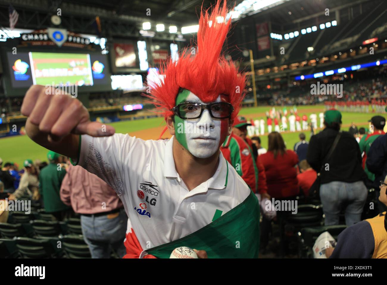 Bandera de mexico canadá hi-res stock photography and images - Alamy