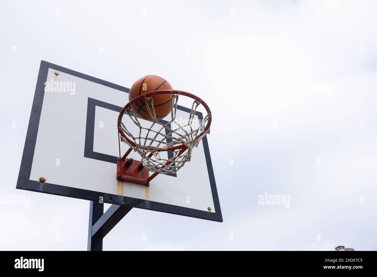 Scoring unaltered hi-res stock photography and images - Alamy