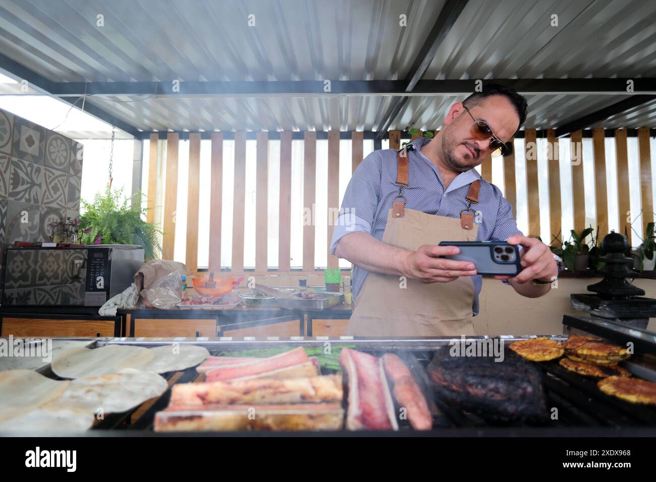 Cell meat hi-res stock photography and images - Alamy