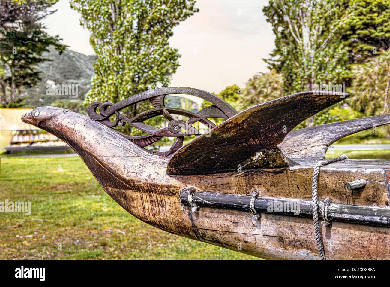 Detail of a traditional Waka Maori canoe at Waitangi Treaty House site ...