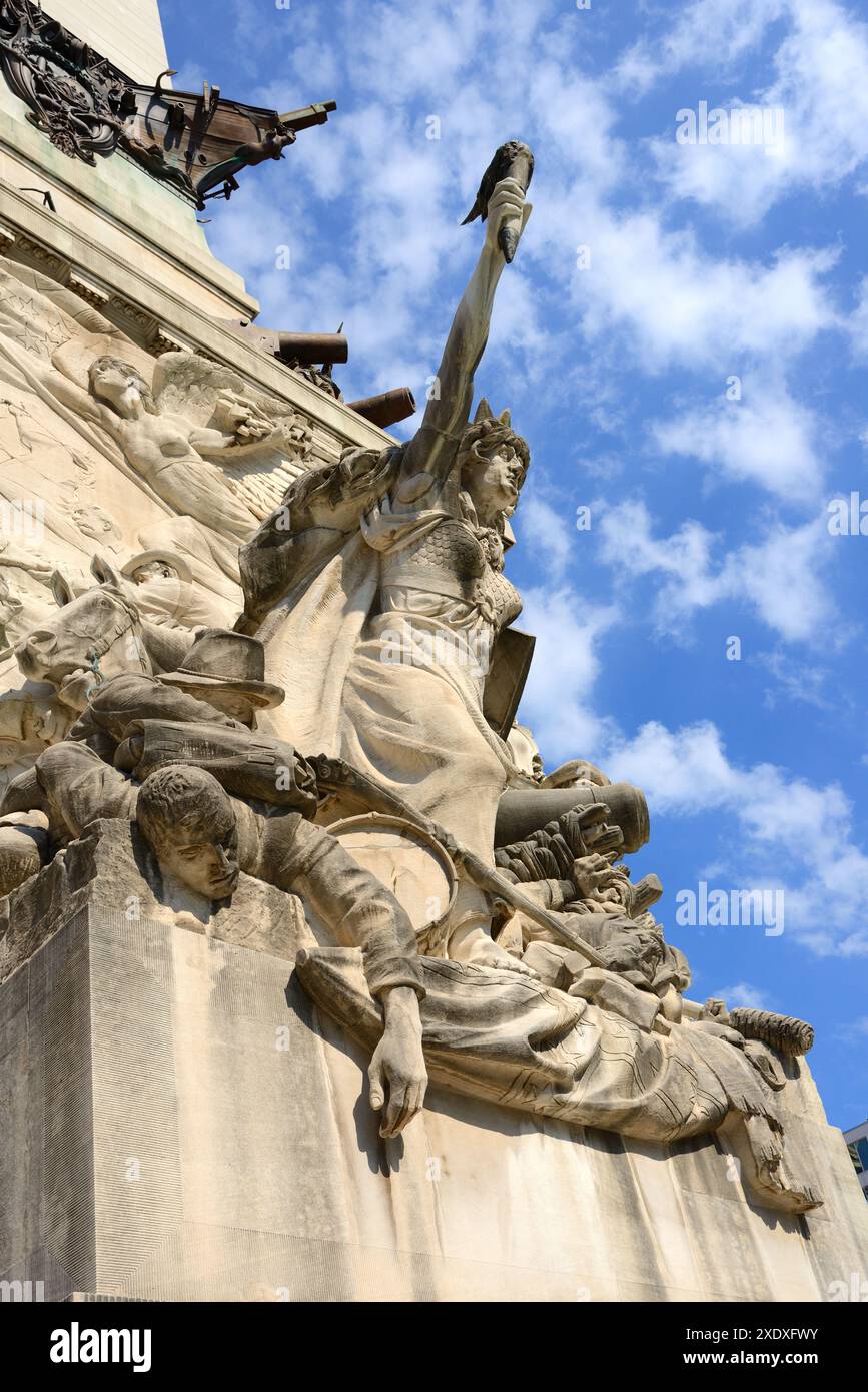 Indiana State Soldiers and Sailors Monument on Monument Circle ...