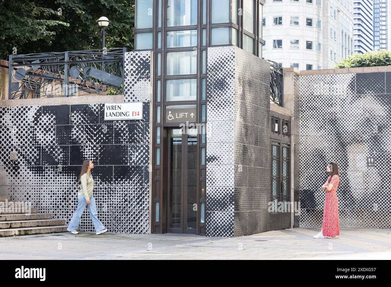 EDITORIAL USE ONLY Keziah Turner and Chloe Peters at the unveiling of ...