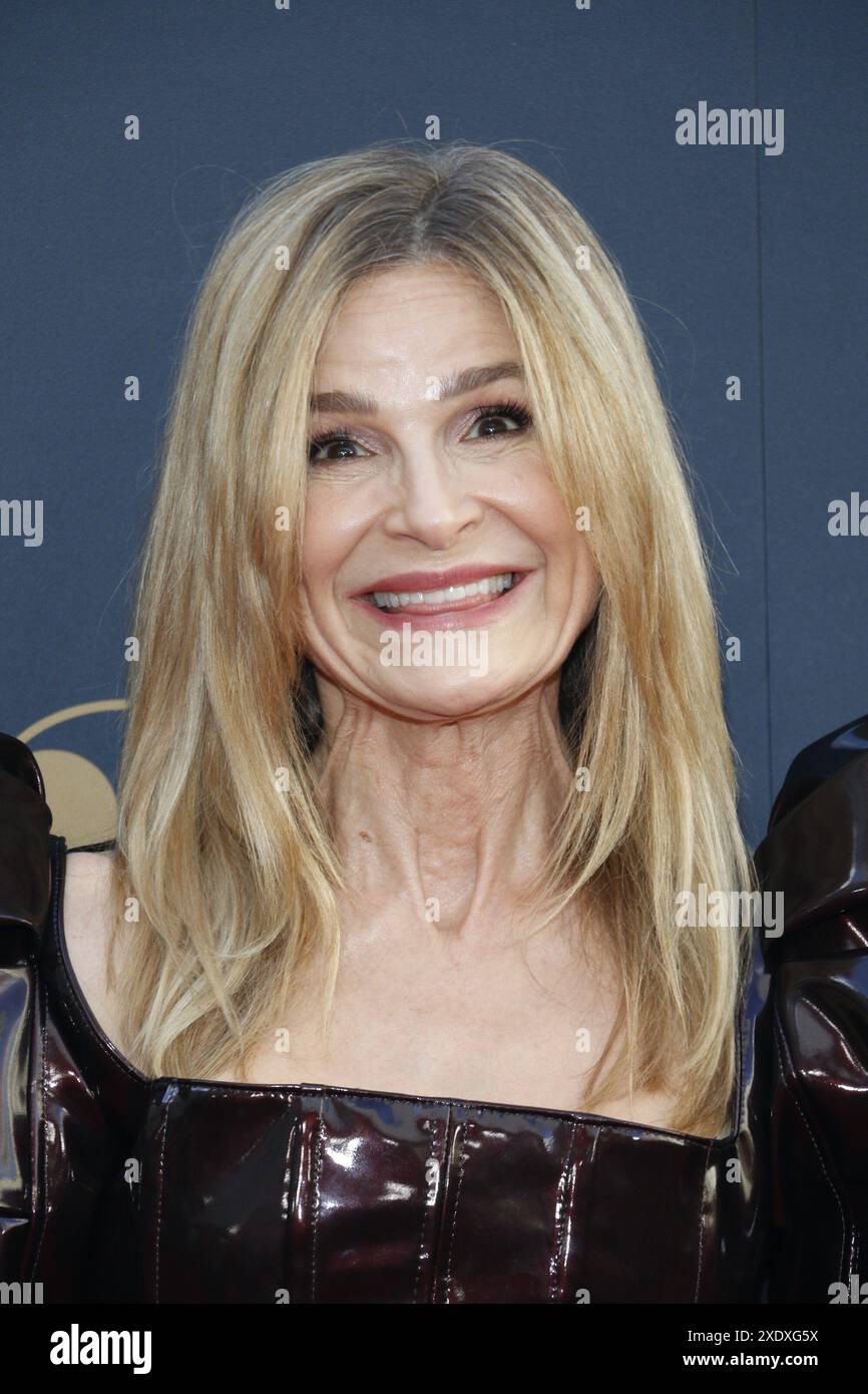 Kyra Sedgwick 2024 Kevin Bacon And Kyra Sedgwick Make Rare Appearance