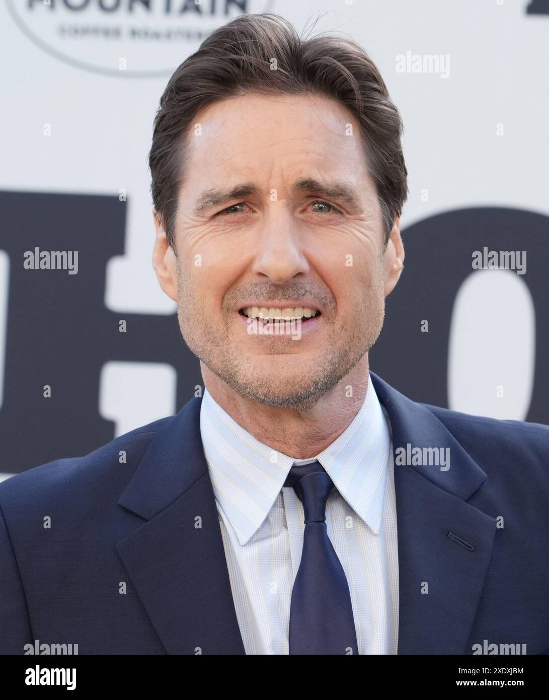 Luke Wilson arrives at the HORIZON: AN AMERICAN SAGA CHAPTER 1 Los ...