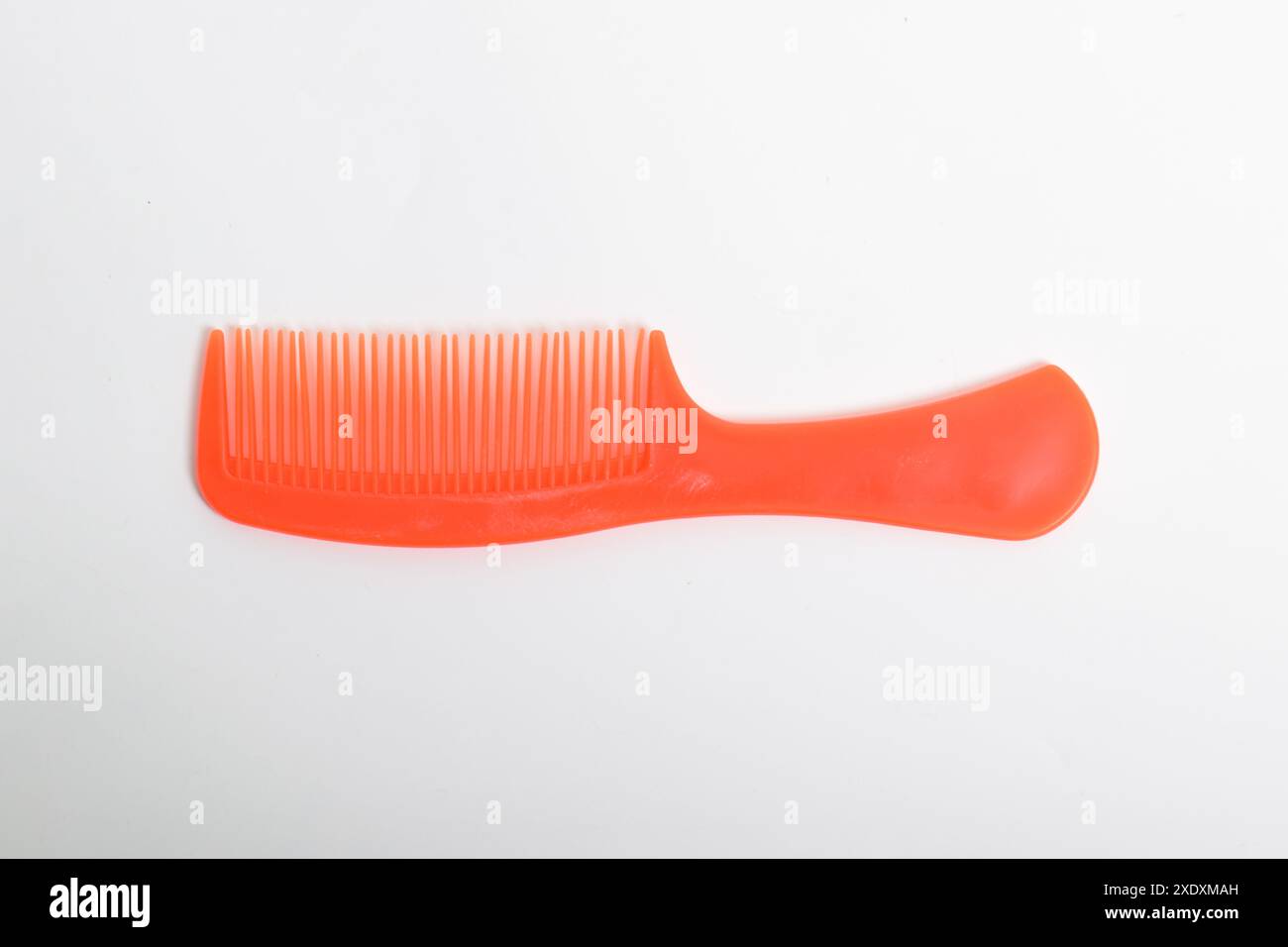 Red hair comb hi-res stock photography and images - Alamy