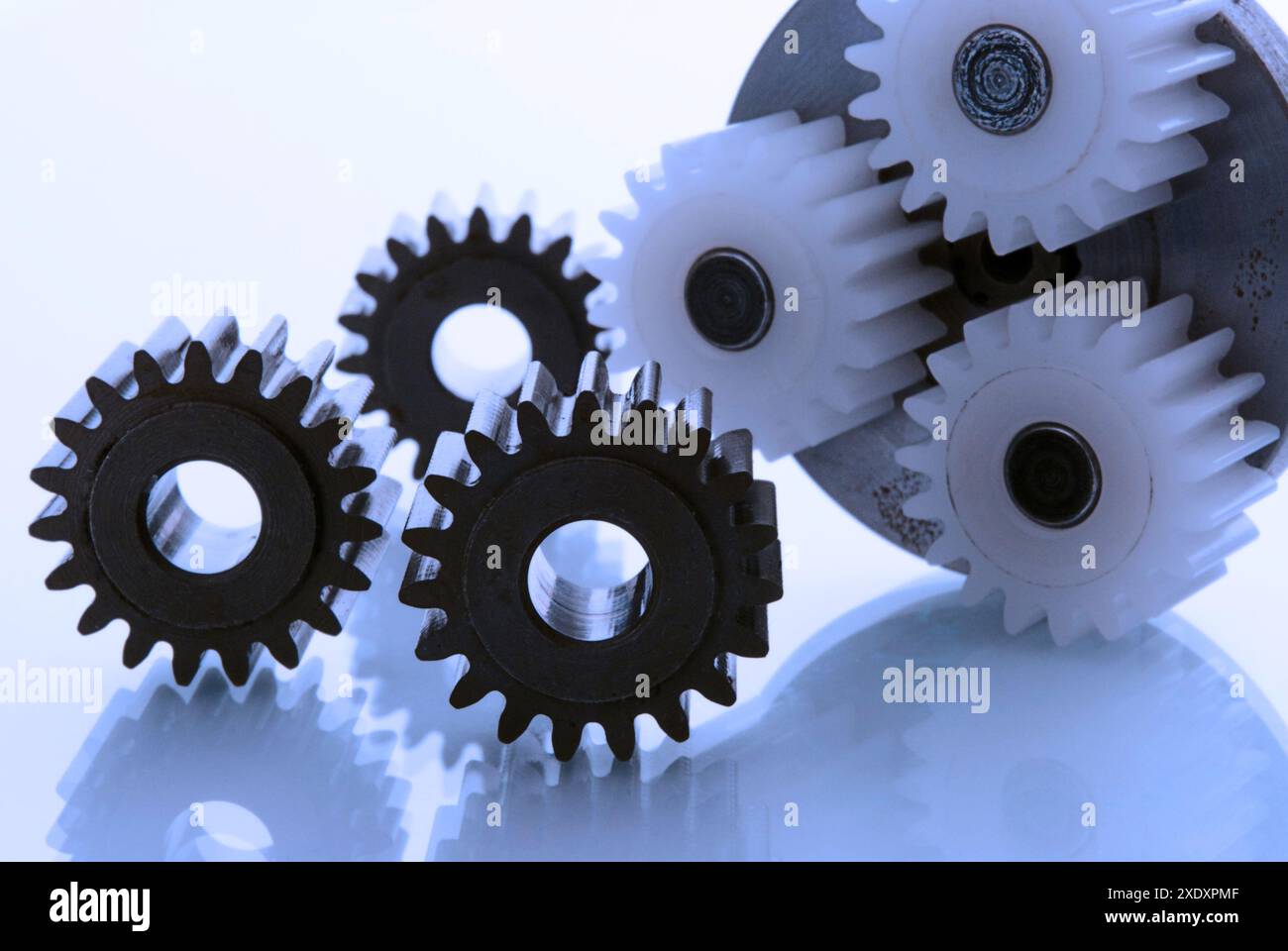 Plastic gear wheels hi-res stock photography and images - Alamy