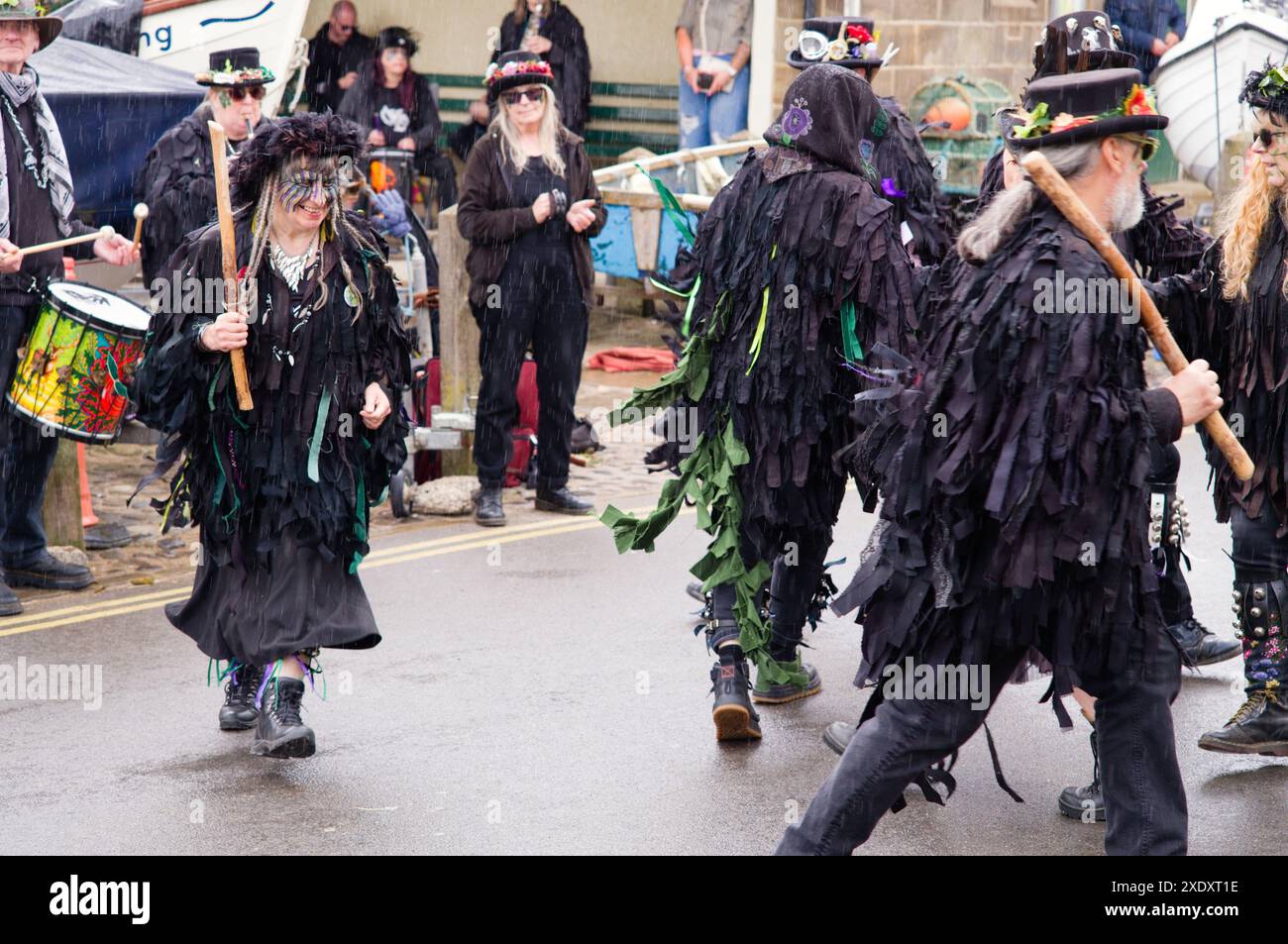 Dressed in rags hi-res stock photography and images - Alamy