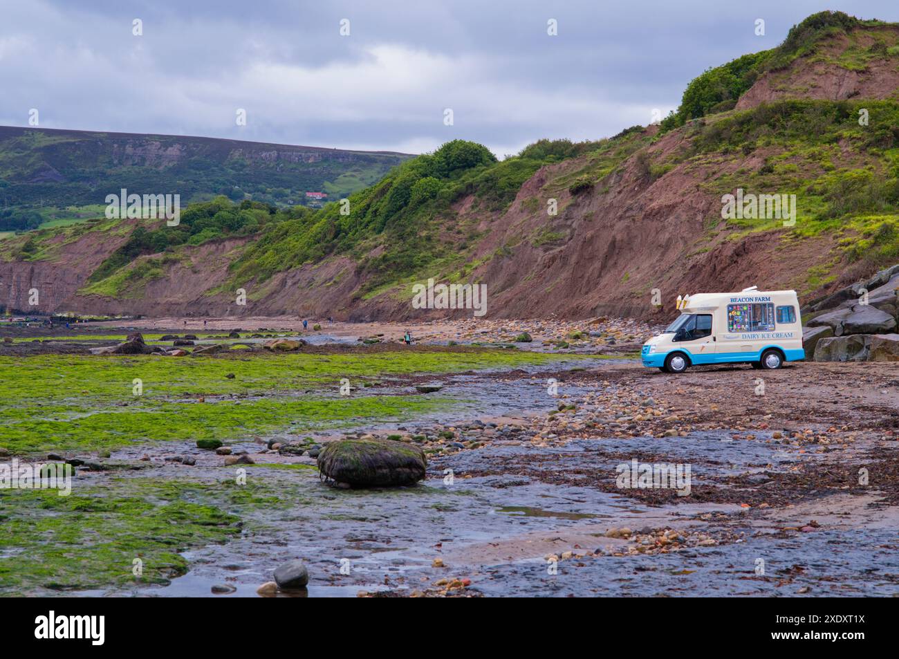 Beacon Farm traditional dairy ice cream van on Robin Hoods Bay beach at ...