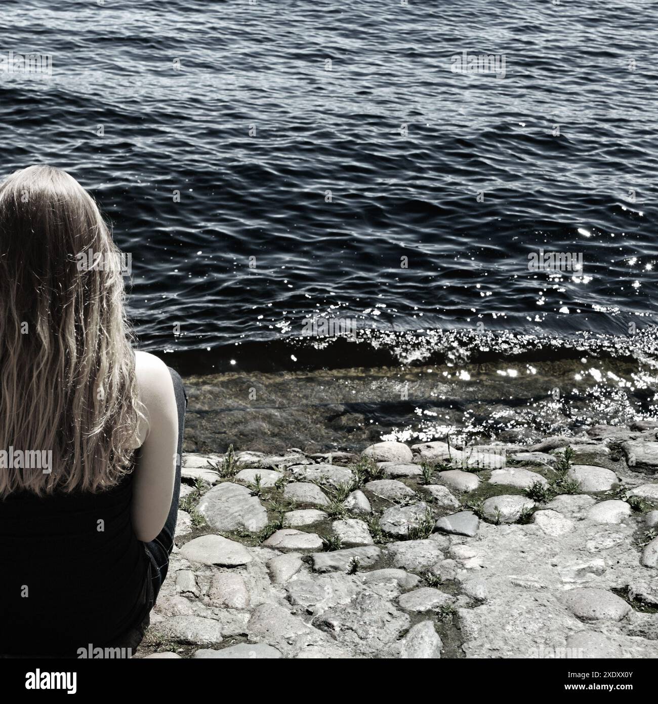 Girl by a river hi-res stock photography and images - Alamy