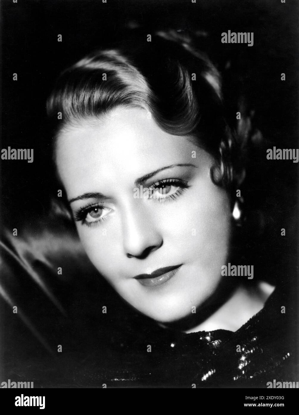 RUBY KEELER circa 1935 Portrait by SCOTTY WELBOURNE publicity for ...