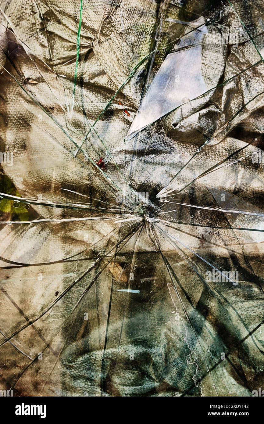 Broken glass debris background hi-res stock photography and images - Alamy