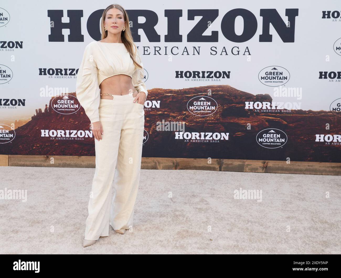 Maria Breese arrives at the HORIZON: AN AMERICAN SAGA CHAPTER 1 Los ...