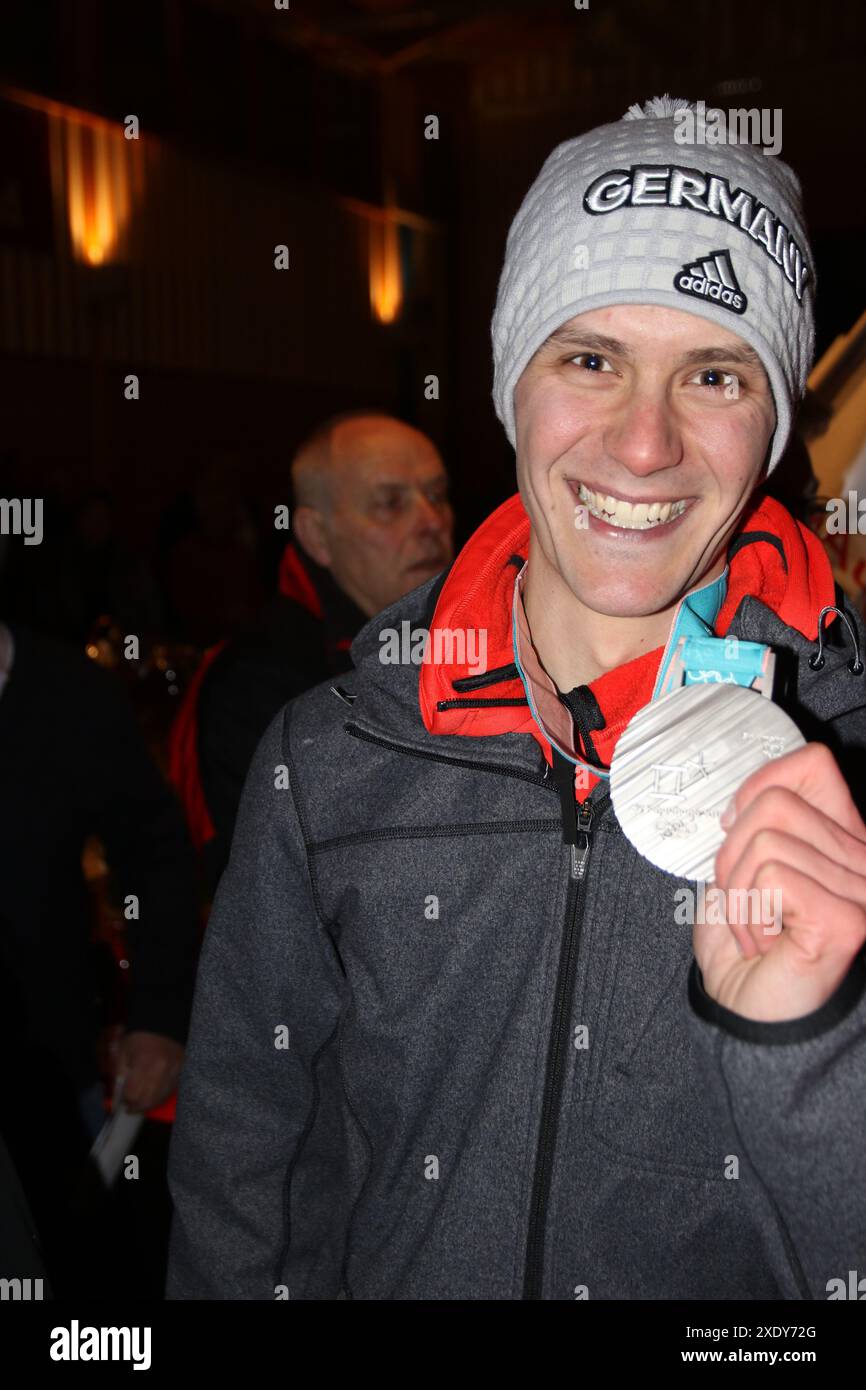 Ows hi-res stock photography and images - Alamy