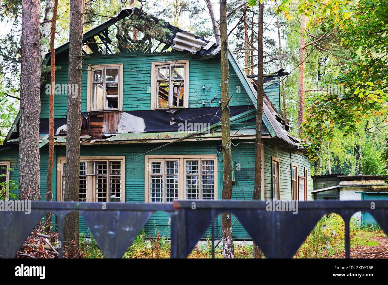 Old abandoned destroyed wooden house hi-res stock photography and ...