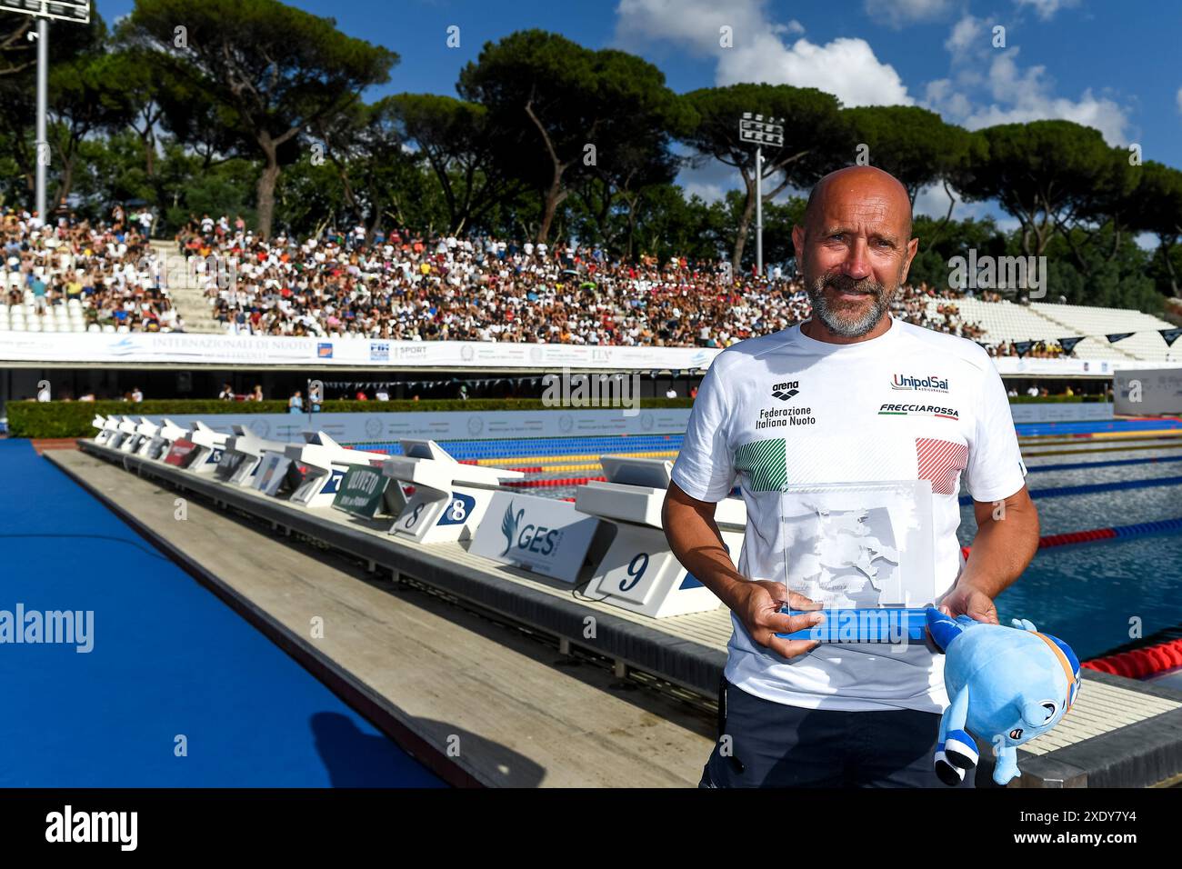 Alberto Burlina, coach of the year during the 60th Settecolli swimming ...