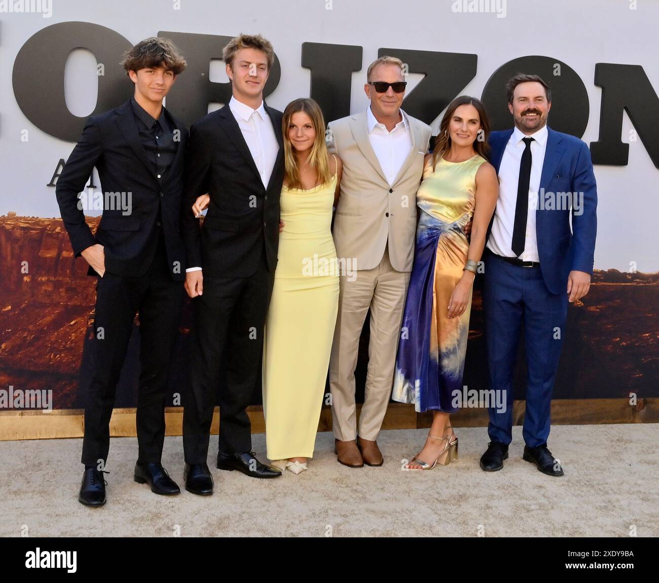 Annie costner hi-res stock photography and images - Alamy