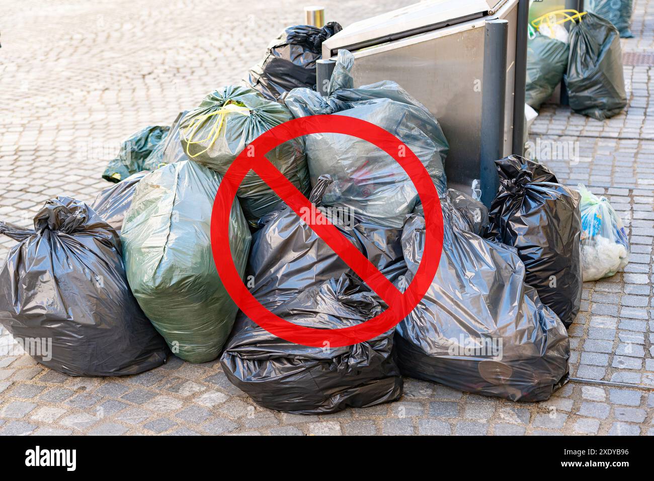 Illustration of the prohibition of uncontrolled garbage dumping in the ...