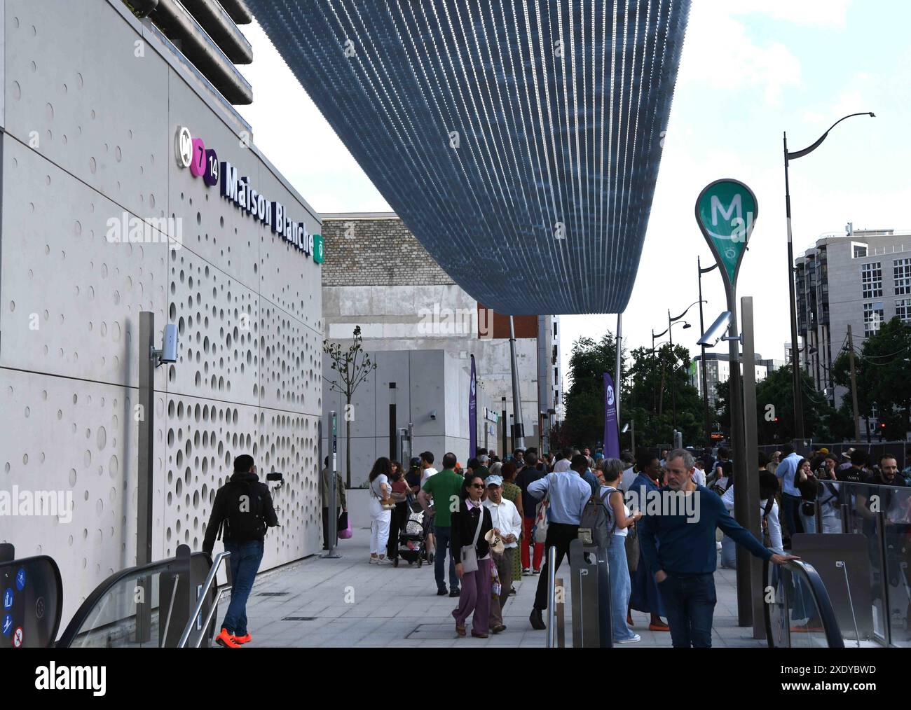 PARIS, FRANCE. 24th June 2024. Passengers come to the new station of ...