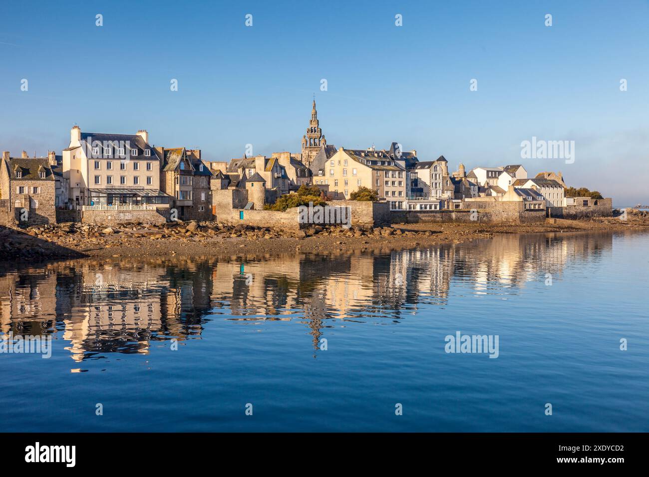 Roscoff city hi-res stock photography and images - Alamy