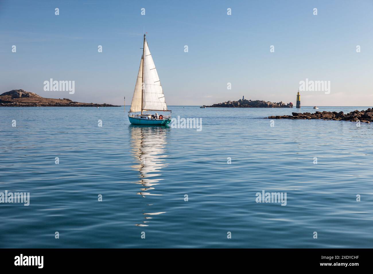 Bretagne boat hi-res stock photography and images - Alamy