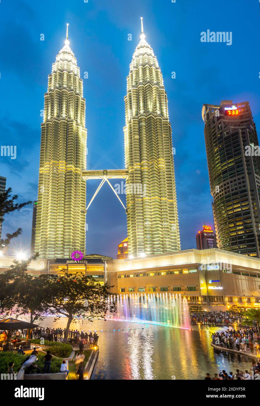 Klcc mall hi-res stock photography and images - Alamy