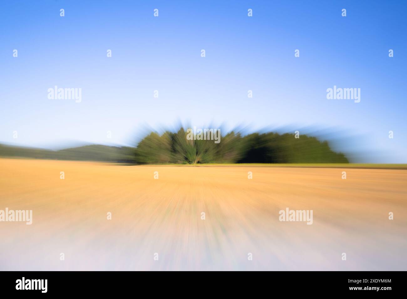 Abstract photography zoom hi-res stock photography and images - Alamy