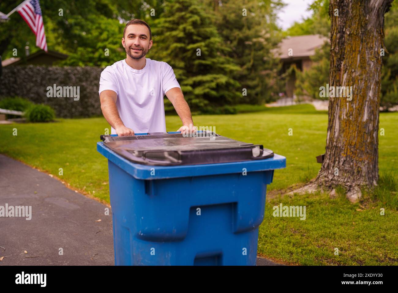 Trash collection schedule hi-res stock photography and images - Alamy
