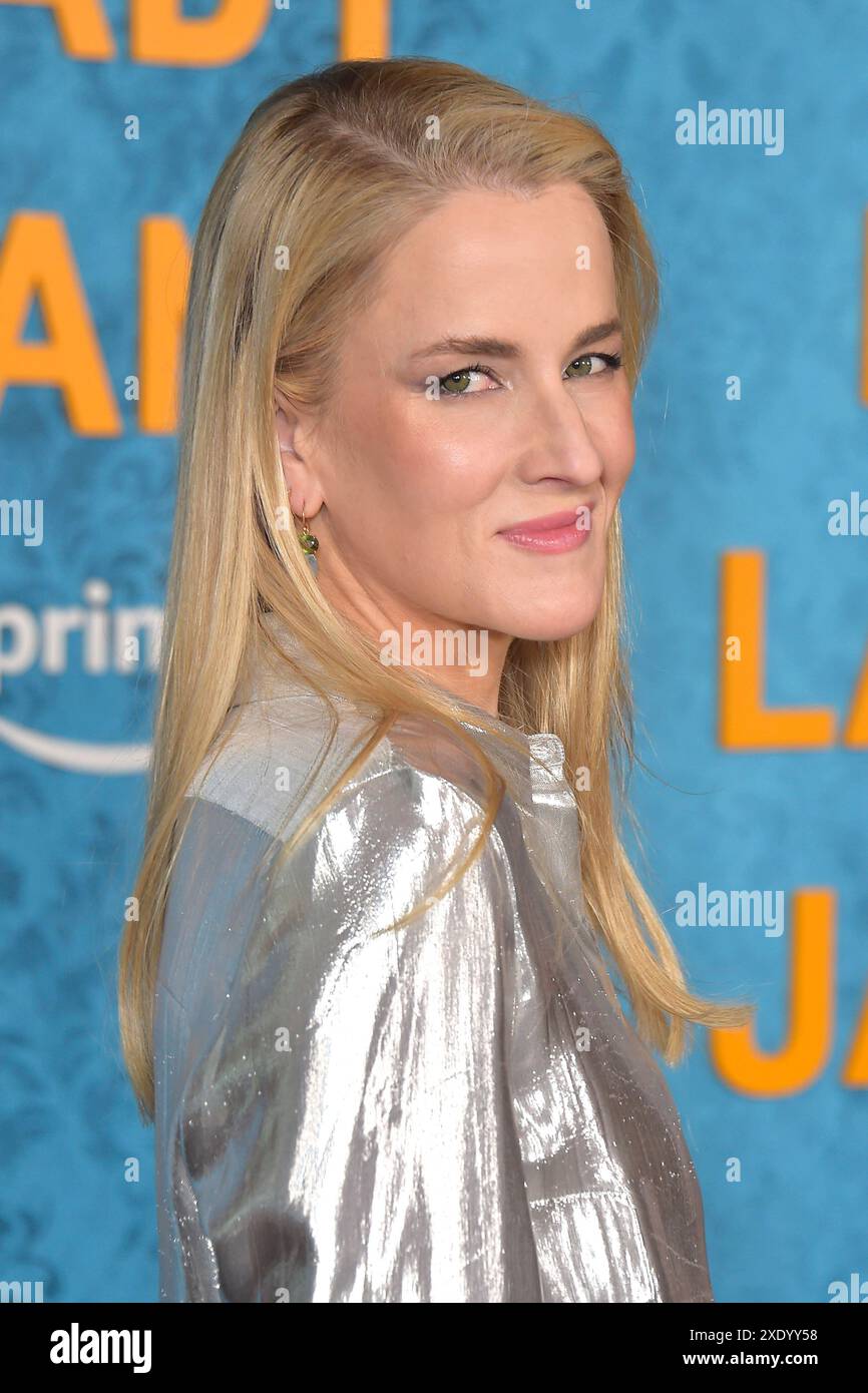 Gemma Burgess bei der Premiere der Amazon Prime Video Serie My Lady ...