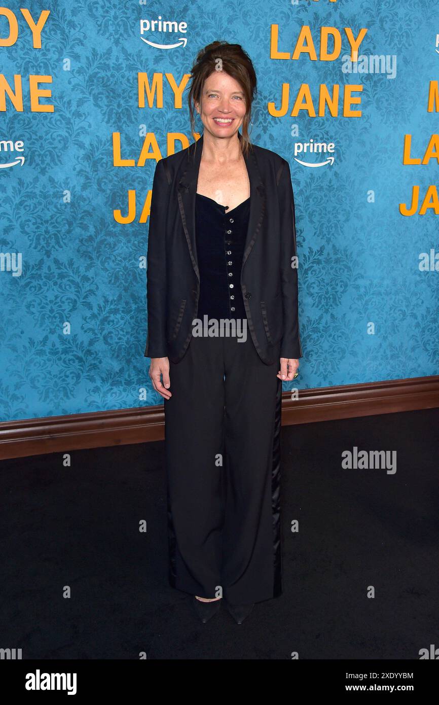 Jamie Babbit bei der Premiere der Amazon Prime Video Serie My Lady Jane ...