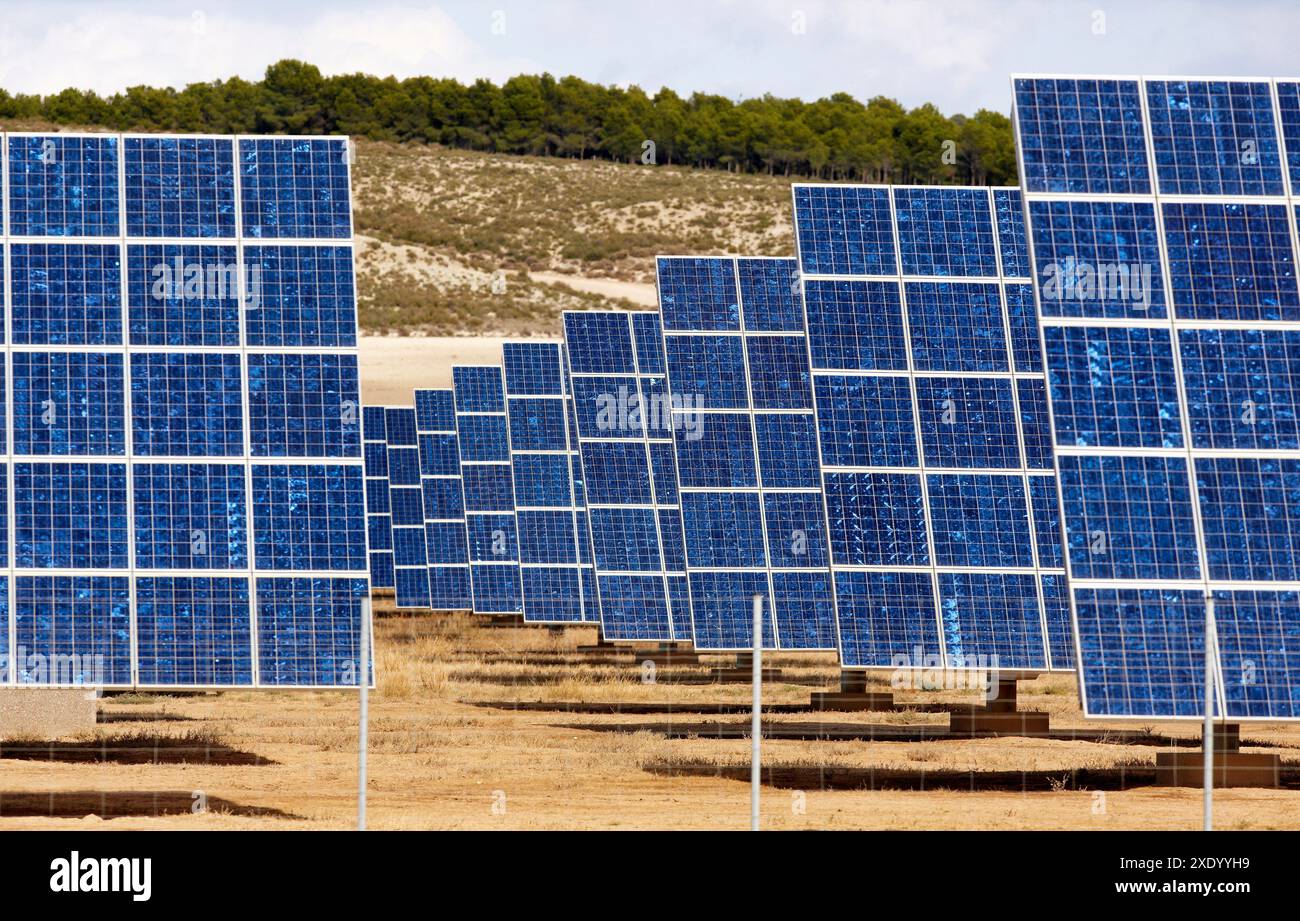 Solar panels, photovoltaics, solar power plant, Bardenas, Navarre ...