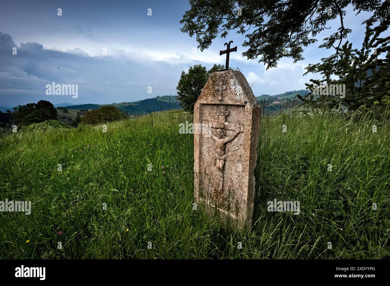 Velo Veronese: ancient folk sculpture of the crucifixion of Jesus ...