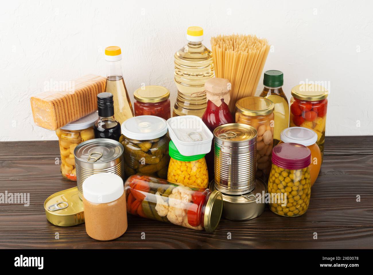 Food emergency hi-res stock photography and images - Alamy