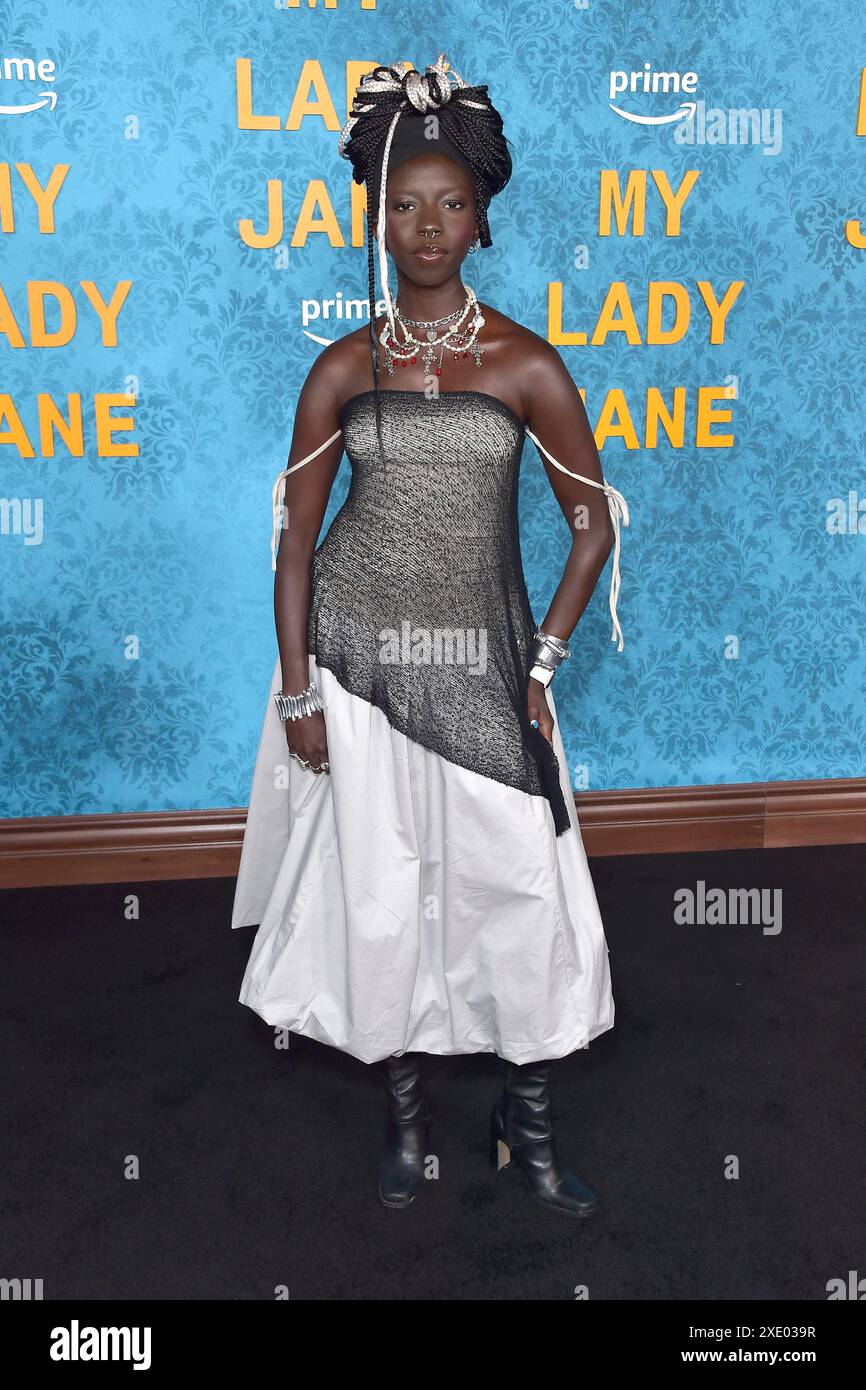Sarah Lugor bei der Premiere der Amazon Prime Video Serie 'My Lady Jane ...