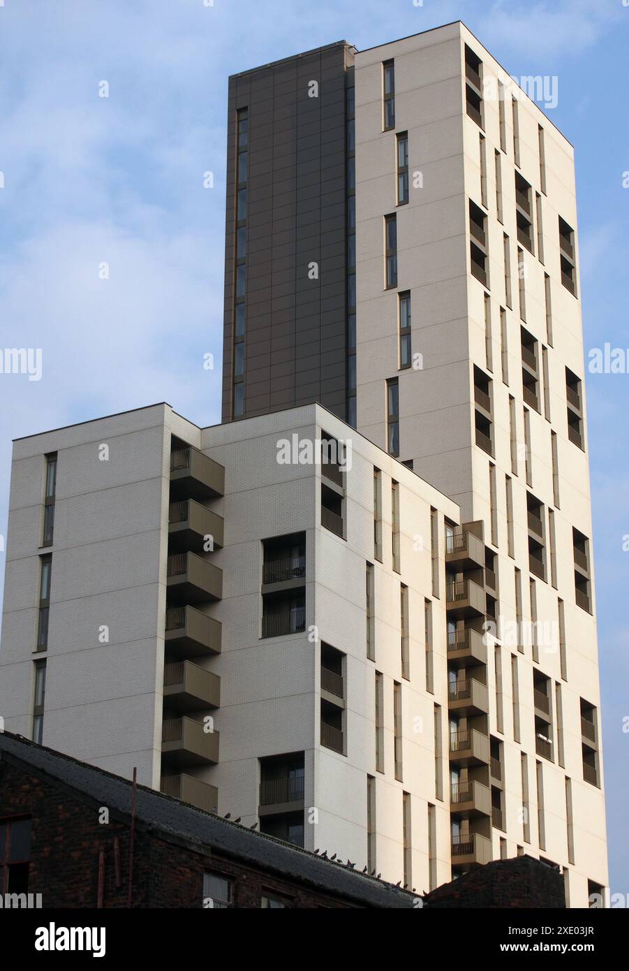 Residential skyscrapers on whitworth street in the deansgate area of ...