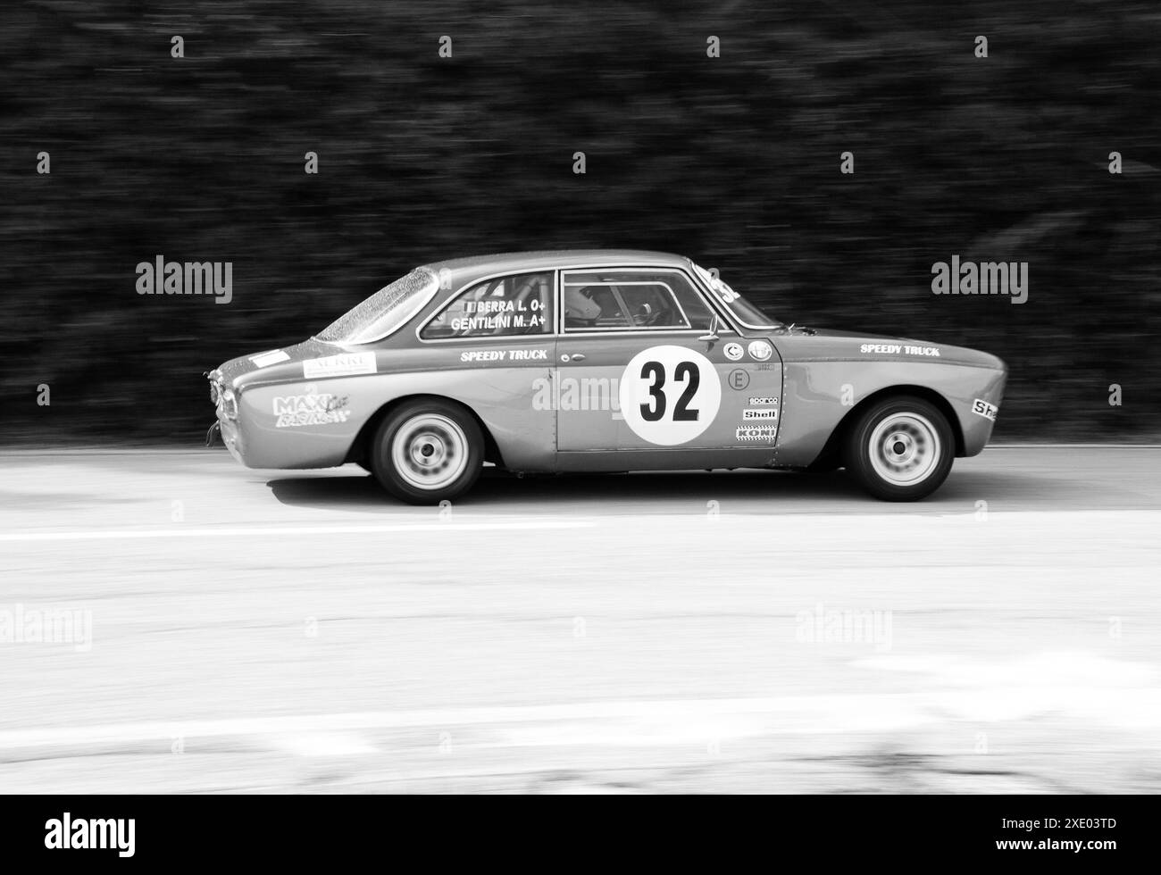 Competition gt cars Black and White Stock Photos & Images - Alamy
