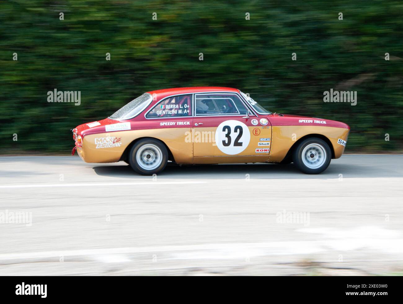 Rally of classic cars ALFA ROMEO GT JUNIOR IN RACE pesaro CUP Stock ...