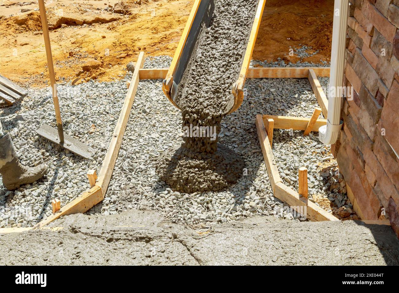 Construction worker pours ready mix hi-res stock photography and images ...