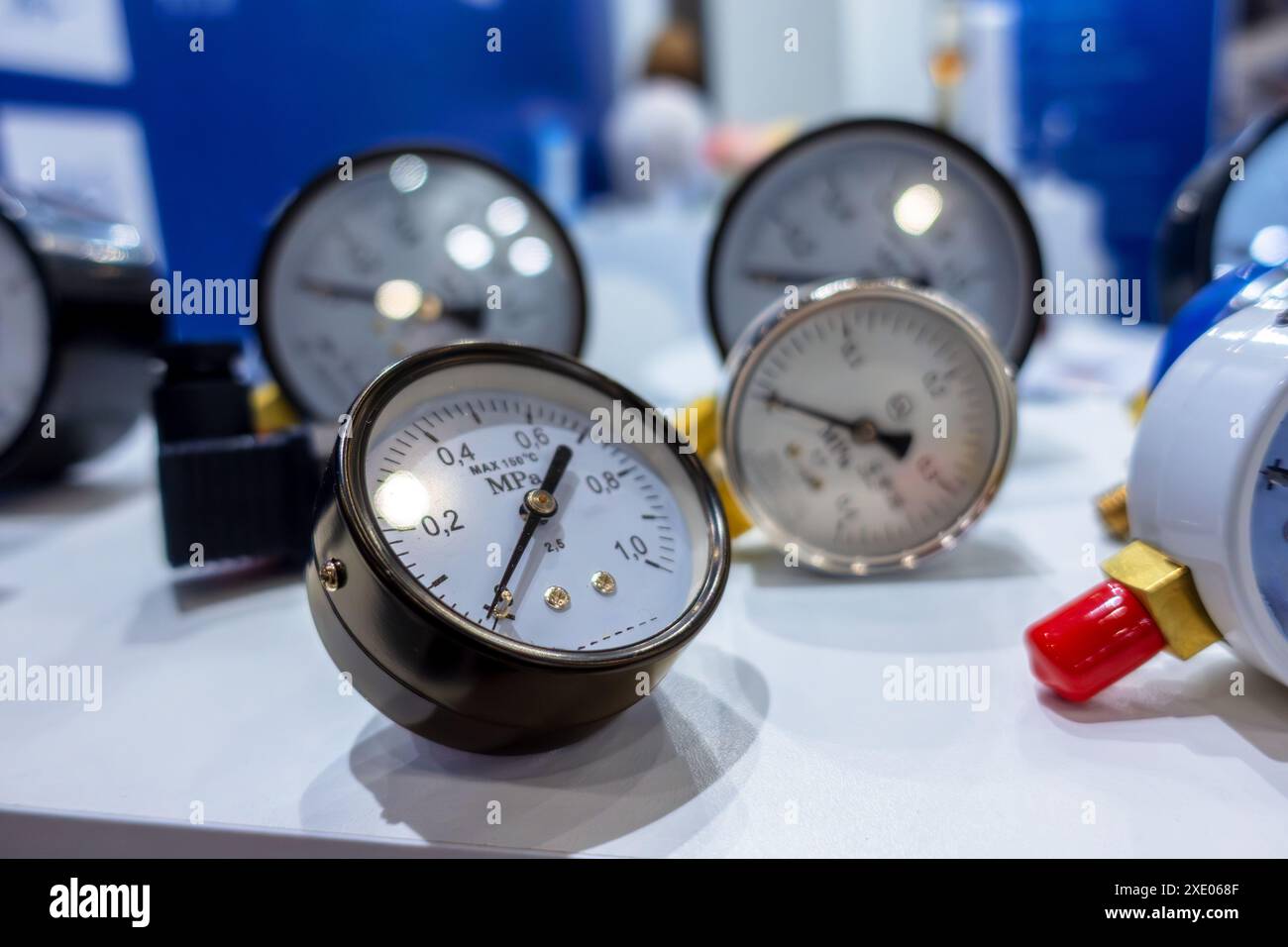 Powder pressure gauges for excess gas and steam pressure Stock Photo ...