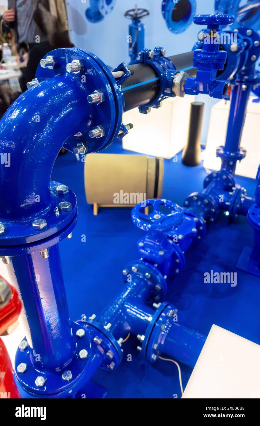 Pipe system and soodinite couplings. Supporting taps with system ...