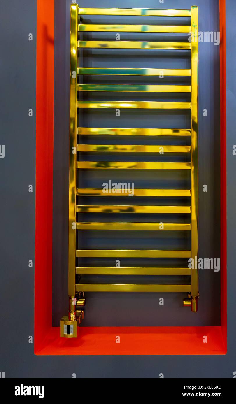 Heated towel rails with wall-mounted heating radiators with combined ...