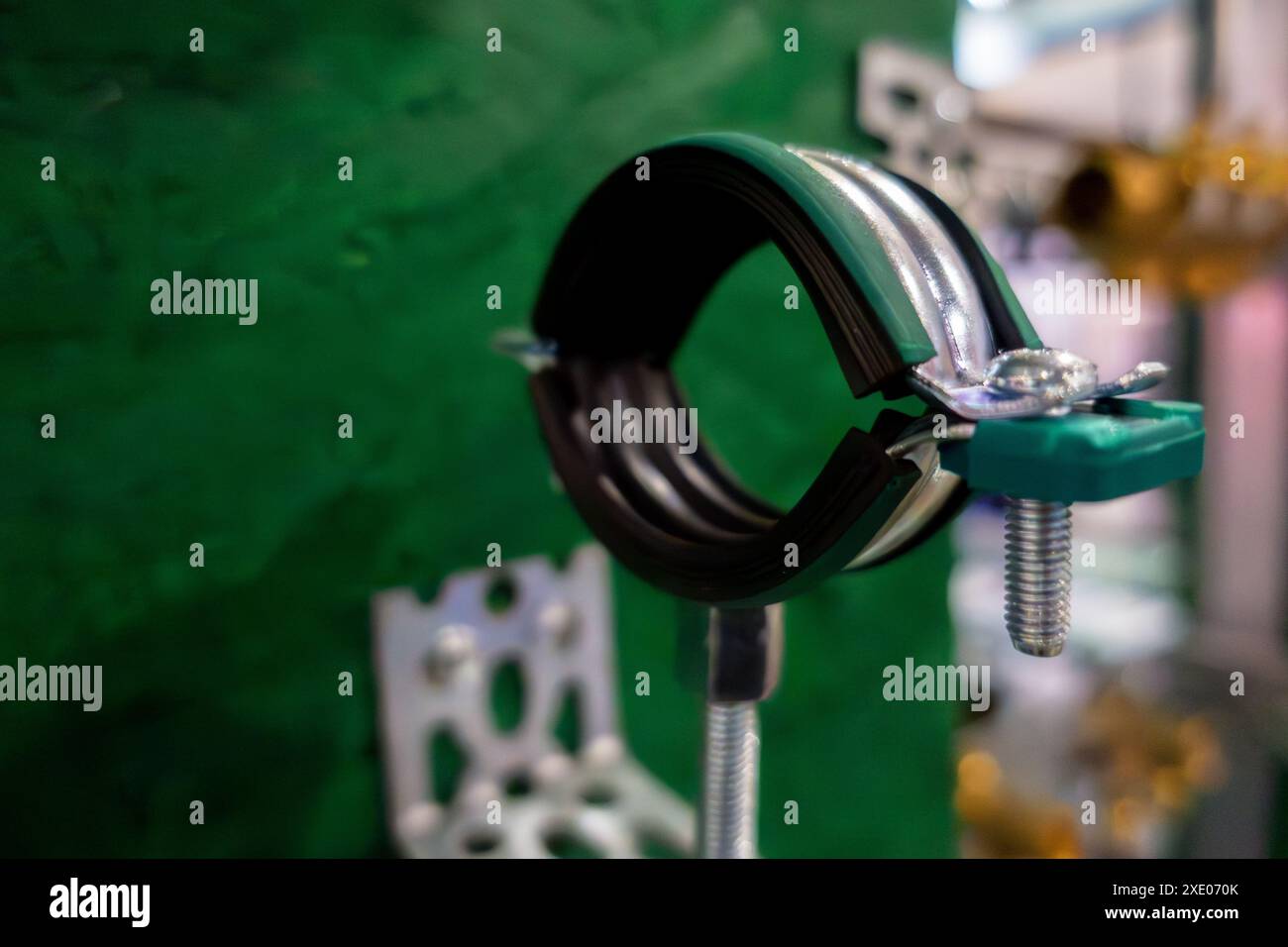 Secure bolt fastening hi-res stock photography and images - Alamy