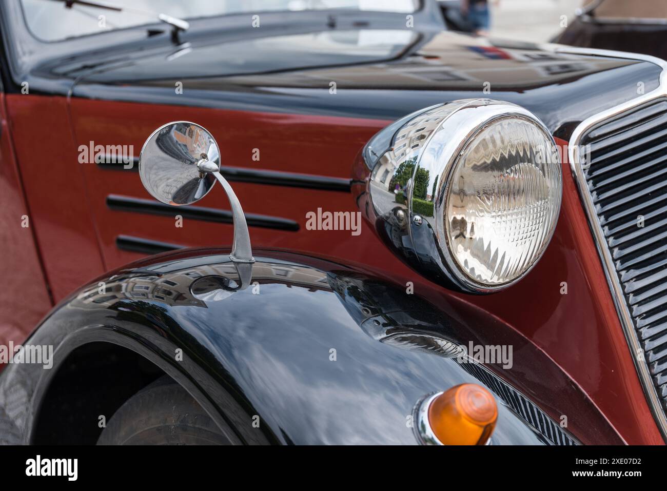 Classic cars and luxury sedans - body of a luxury car Stock Photo - Alamy