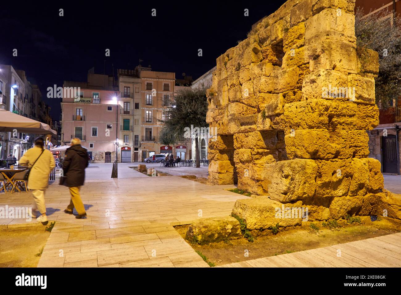 Roman walls in forum square hi-res stock photography and images - Alamy