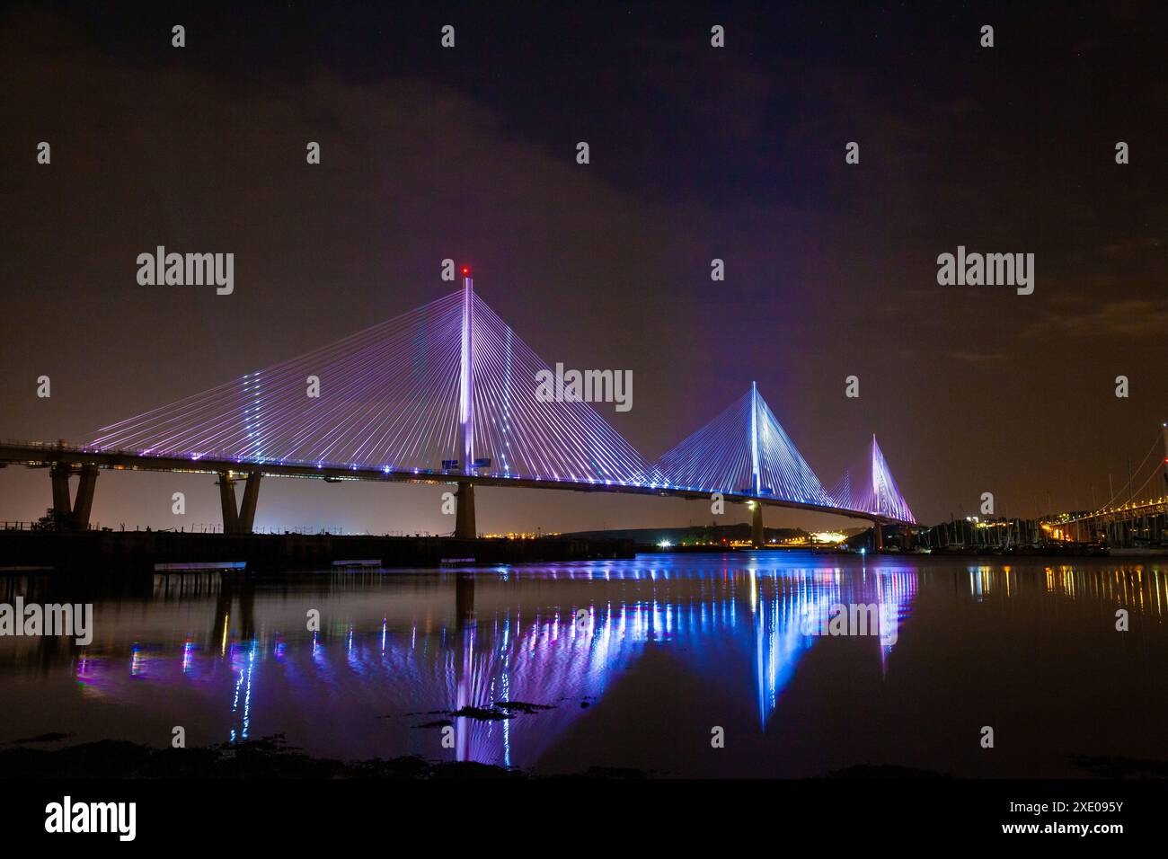 A unique and spectacular light show lighting up the Queensferry ...