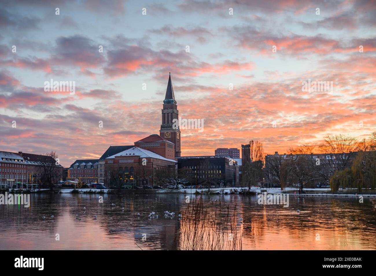 View of Kiel skyline with Christmas market, Kiel Opera House, the town ...